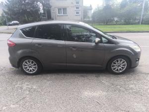 Brown Ford C-Max 2012 in Kaunas, with an engine capacity of 2.00 L and mileage of 368 thousand km for 3750 €, photo 6 on AUTOMOTO.COM.LV