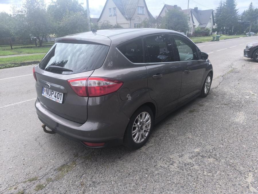 Brown Ford C-Max 2012 in Kaunas, with an engine capacity of 2.00 L and mileage of 368 thousand km for 3750 €, photo 9 on AUTOMOTO.COM.LV