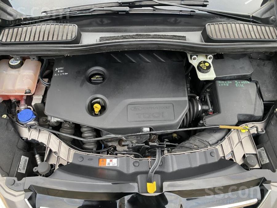 Brūns Ford C-Max 2013 Rēzekne, ar dzinēja tilpumu 1.60 L un nobraukumu 0 tūkst. km par 4750 €, foto 3 vietnē AUTOMOTO.COM.LV
