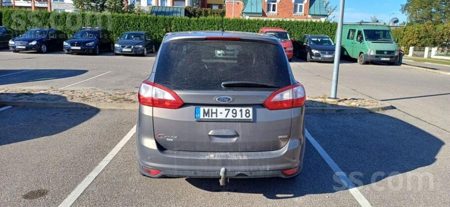 Brūns Ford C-Max 2013 Valmiera, ar dzinēja tilpumu 1.60 L un nobraukumu 253 tūkst. km par 3780 €, foto 3 vietnē AUTOMOTO.COM.LV