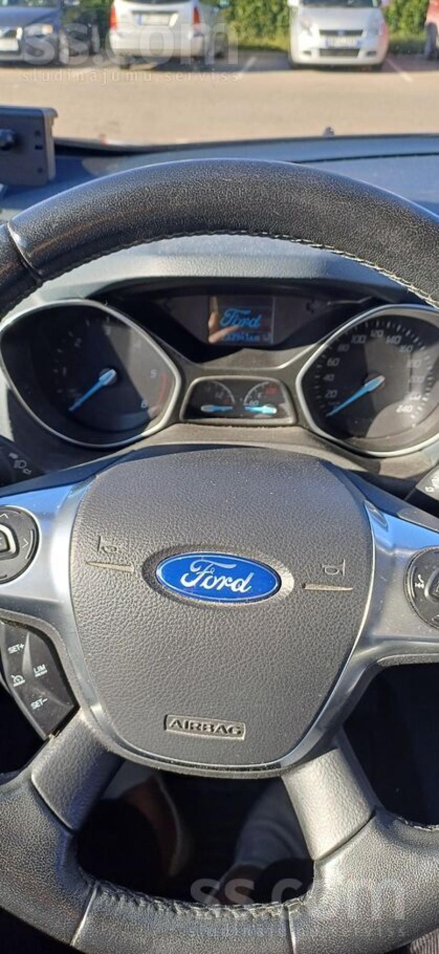Brūns Ford C-Max 2013 Valmiera, ar dzinēja tilpumu 1.60 L un nobraukumu 253 tūkst. km par 3780 €, foto 4 vietnē AUTOMOTO.COM.LV