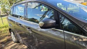 Brown Ford C-Max 2013 in Siauliai, with an engine capacity of 2.00 L and mileage of 248 thousand km for 3750 €, photo 17 on AUTOMOTO.COM.LV