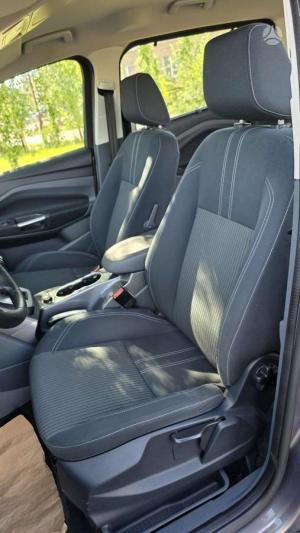 Brown Ford C-Max 2013 in Siauliai, with an engine capacity of 2.00 L and mileage of 248 thousand km for 3750 €, photo 32 on AUTOMOTO.COM.LV