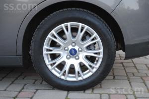 Brūns Ford C-Max 2014 Rīga, ar dzinēja tilpumu 2.00 L un nobraukumu 249 tūkst. km par 3200 €, foto 32 vietnē AUTOMOTO.COM.LV