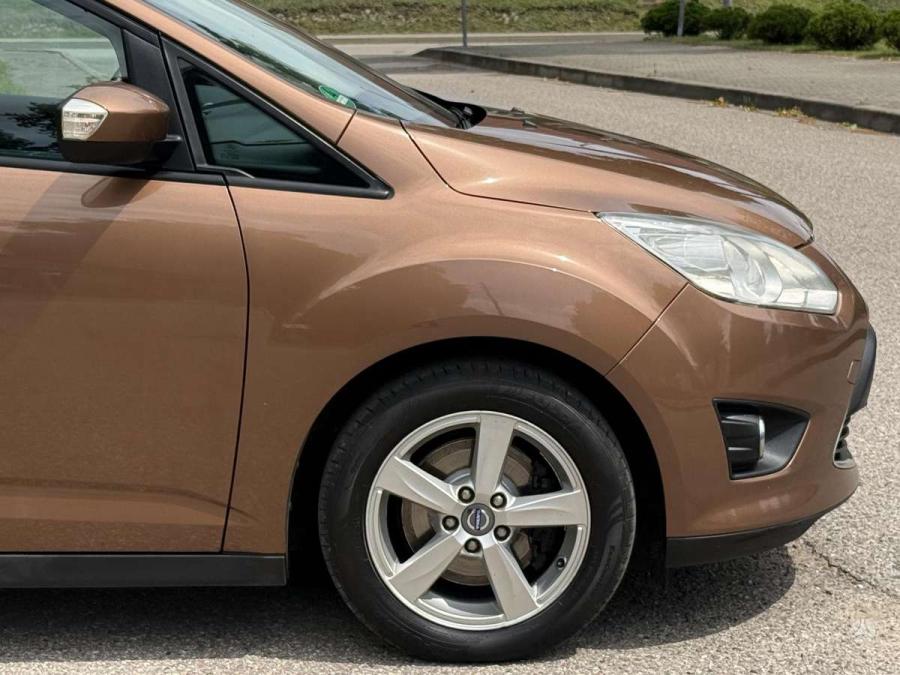 Brūns Ford C-Max 2014 Raseiniai, ar dzinēja tilpumu 2.00 L un nobraukumu 265 tūkst. km par 4350 €, foto 4 vietnē AUTOMOTO.COM.LV
