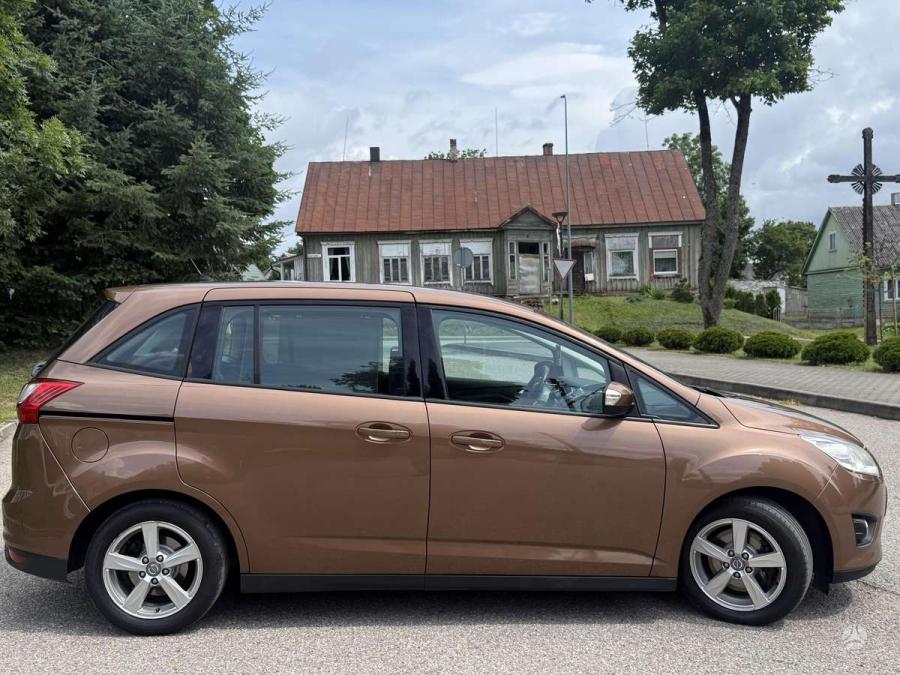 Brūns Ford C-Max 2014 Raseiniai, ar dzinēja tilpumu 2.00 L un nobraukumu 265 tūkst. km par 4350 €, foto 35 vietnē AUTOMOTO.COM.LV