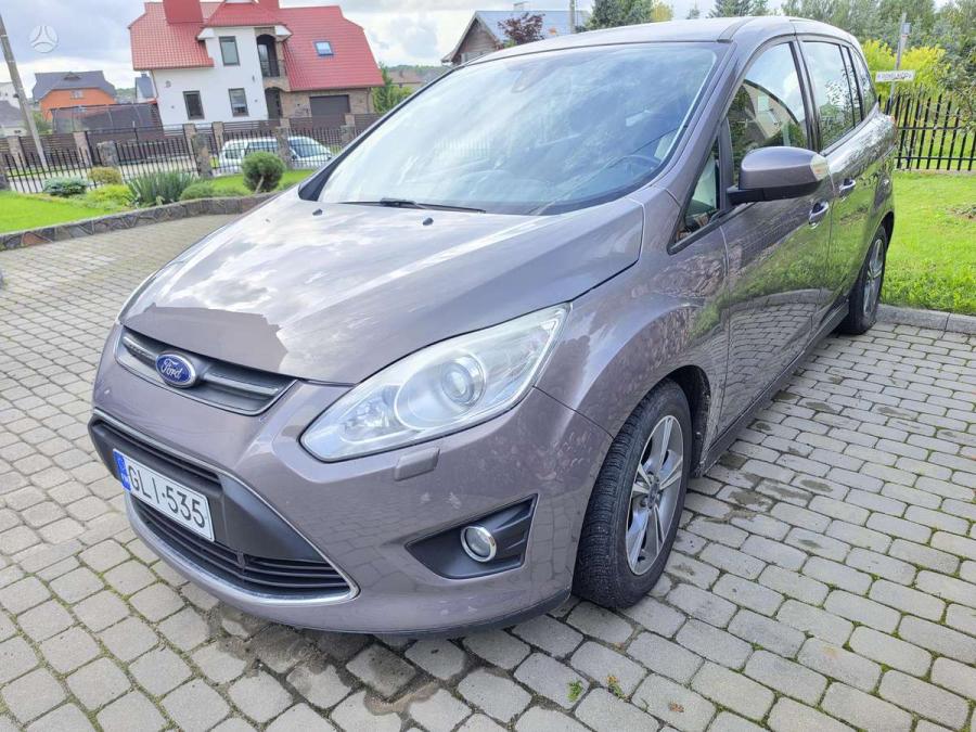 Brown Ford C-Max 2014 in Telschi, with an engine capacity of 2.00 L and mileage of 212 thousand km for 3500 €, photo 6 on AUTOMOTO.COM.LV