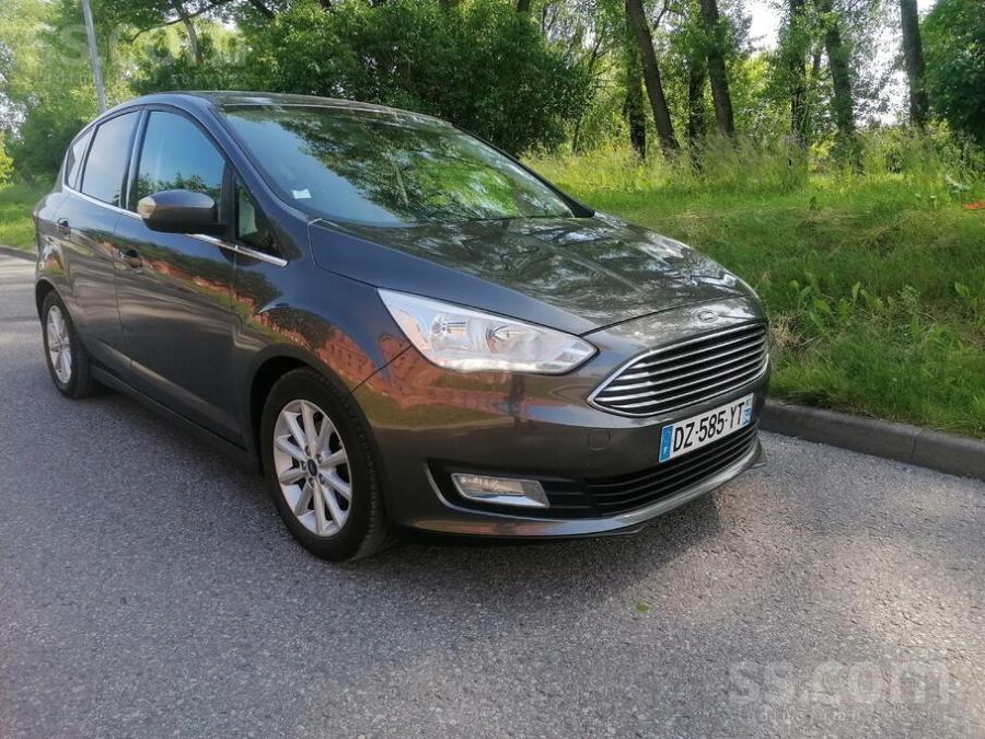 Brūns Ford C-Max 2016 Daugavpils, ar dzinēja tilpumu 1.00 L un nobraukumu 150 tūkst. km par 4800 €, foto 1 vietnē AUTOMOTO.COM.LV