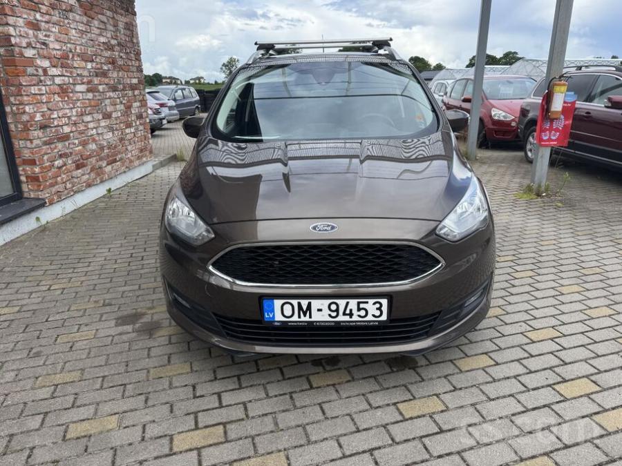 Brown Ford C-Max 2016 in Talsi, with an engine capacity of 1.50 L and mileage of 126 thousand km for 5895 €, photo 3 on AUTOMOTO.COM.LV
