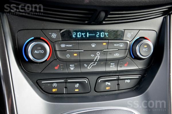 Brūns Ford C-Max 2018 Rīga, ar dzinēja tilpumu 1.00 L un nobraukumu 200 tūkst. km par 5999 €, foto 2 vietnē AUTOMOTO.COM.LV