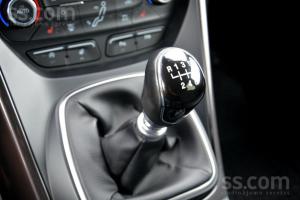 Brūns Ford C-Max 2018 Rīga, ar dzinēja tilpumu 1.00 L un nobraukumu 200 tūkst. km par 5999 €, foto 30 vietnē AUTOMOTO.COM.LV