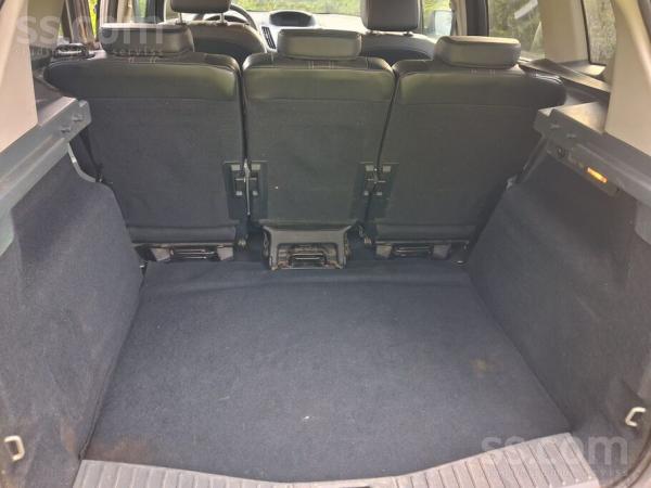 Brūns Ford C-Max 2012 Jēkabpils, ar dzinēja tilpumu 1.60 L un nobraukumu 288 tūkst. km par 2999 €, foto 6 vietnē AUTOMOTO.COM.LV