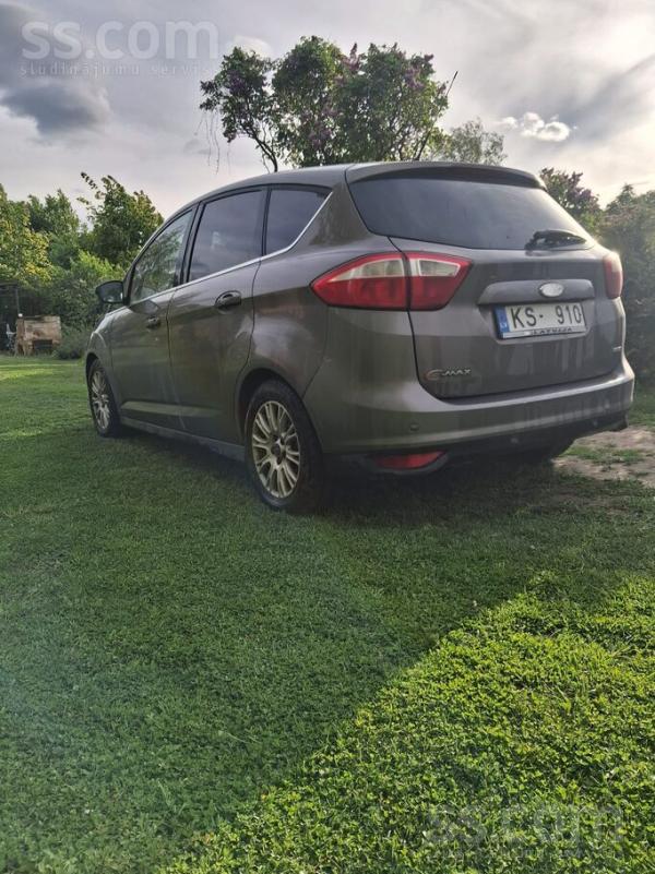 Brown Ford C-Max 2012 in Jekabpils, with an engine capacity of 1.60 L and mileage of 288 thousand km for 2999 €, photo 10 on AUTOMOTO.COM.LV