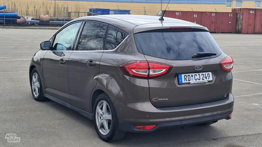 Brown Ford C-Max 2017 in Klaipeda, with an engine capacity of 2.00 L and mileage of 261 thousand km for 7730 €, photo 4 on AUTOMOTO.COM.LV