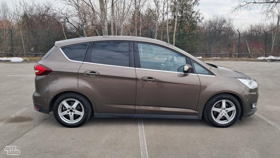 Brown Ford C-Max 2017 in Klaipeda, with an engine capacity of 2.00 L and mileage of 261 thousand km for 7730 €, photo 6 on AUTOMOTO.COM.LV