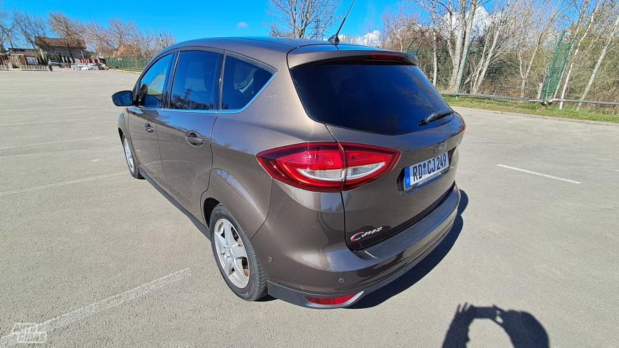 Brown Ford C-Max 2017 in Klaipeda, with an engine capacity of 2.00 L and mileage of 261 thousand km for 7900 €, photo 6 on AUTOMOTO.COM.LV