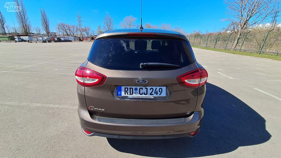Brown Ford C-Max 2017 in Klaipeda, with an engine capacity of 2.00 L and mileage of 261 thousand km for 7900 €, photo 9 on AUTOMOTO.COM.LV