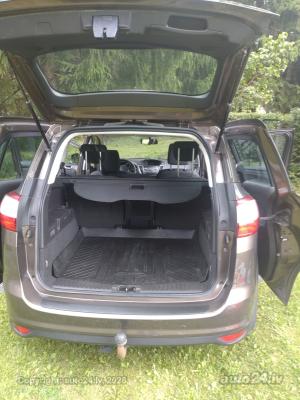 Brūns Ford C-Max 2017 Tallina, ar dzinēja tilpumu 1.00 L un nobraukumu 98 tūkst. km par 7990 €, foto 4 vietnē AUTOMOTO.COM.LV