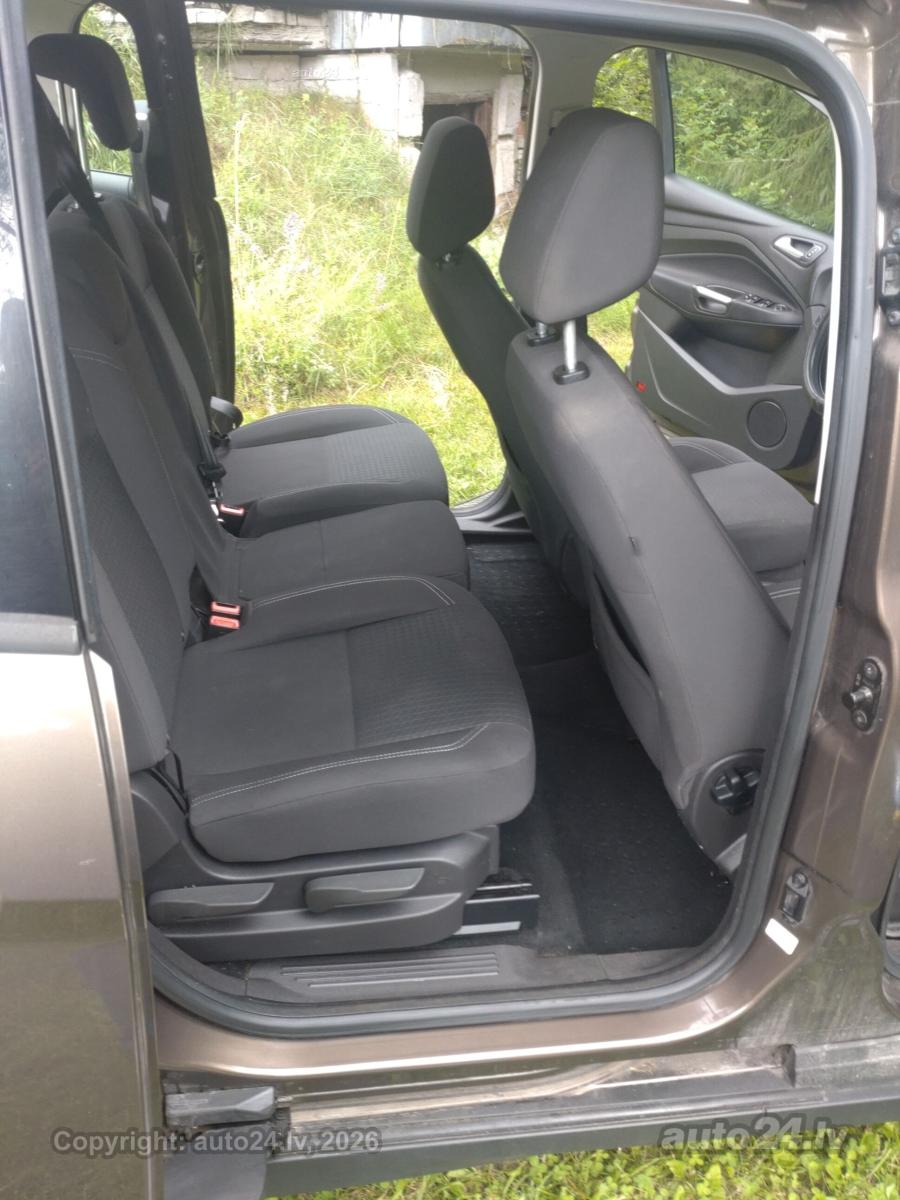 Brūns Ford C-Max 2017 Tallina, ar dzinēja tilpumu 1.00 L un nobraukumu 98 tūkst. km par 7990 €, foto 5 vietnē AUTOMOTO.COM.LV