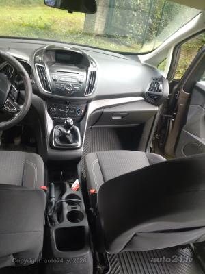 Brūns Ford C-Max 2017 Tallina, ar dzinēja tilpumu 1.00 L un nobraukumu 98 tūkst. km par 7990 €, foto 8 vietnē AUTOMOTO.COM.LV