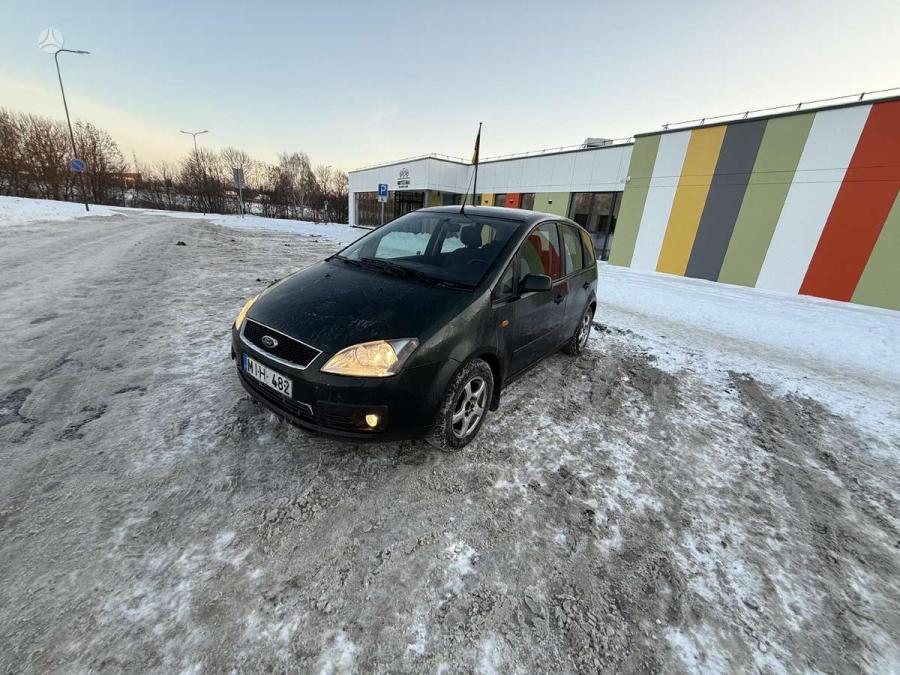 Green Ford C-Max 2004 in Kaunas, with an engine capacity of 1.79 L and mileage of 327 thousand km for 750 €, photo 1 on AUTOMOTO.COM.LV