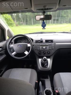 Green Ford C-Max 2006 in Talsi, with an engine capacity of 2.00 L and mileage of 239 thousand km for 1550 €, photo 8 on AUTOMOTO.COM.LV