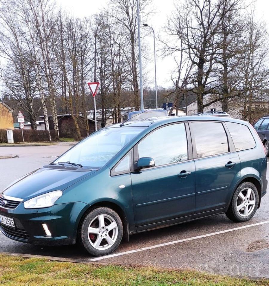 Green Ford C-Max 2008 in Gulbene, with an engine capacity of 1.60 L and mileage of 250 thousand km for 2600 €, photo 1 on AUTOMOTO.COM.LV