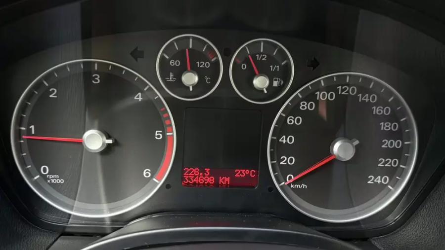 Zaļš Ford C-Max 2007 Jelgava, ar dzinēja tilpumu 1.80 L un nobraukumu 335 tūkst. km par 1000 €, foto 13 vietnē AUTOMOTO.COM.LV