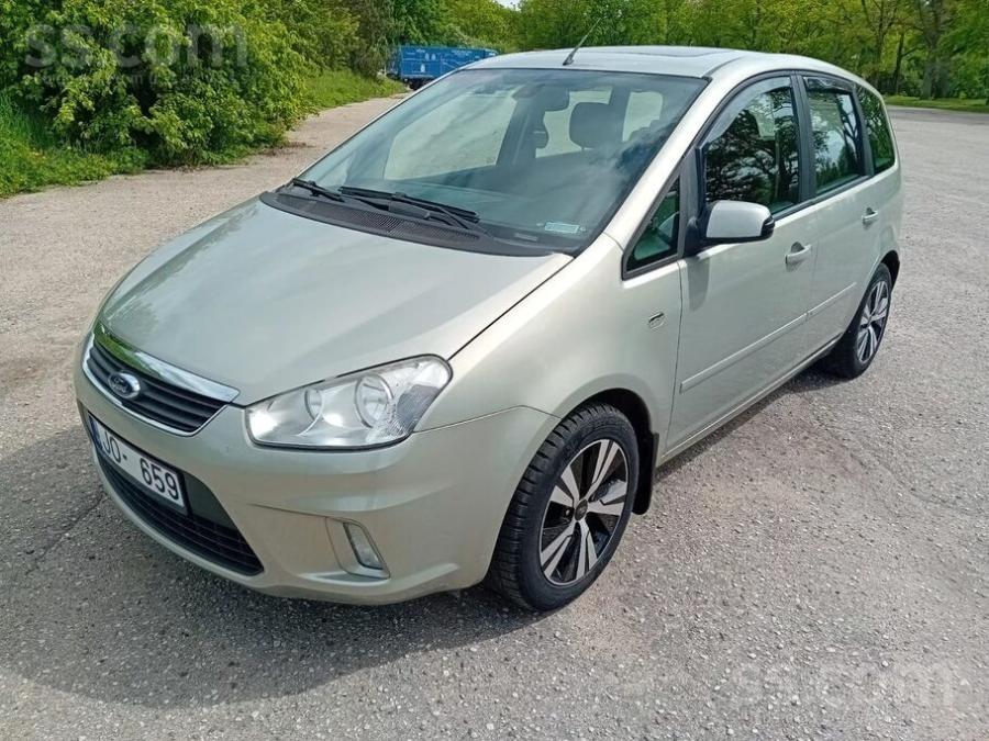 Green Ford C-Max 2008 in Valmiera, with an engine capacity of 1.80 L and mileage of 289 thousand km for 2950 €, photo 1 on AUTOMOTO.COM.LV