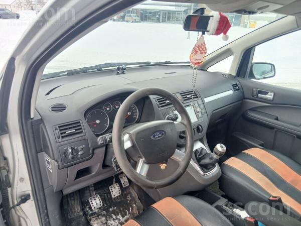 Pelēks Ford C-Max 2003 Gulbene, ar dzinēja tilpumu 2.00 L un nobraukumu 34 tūkst. km par 1195 €, foto 5 vietnē AUTOMOTO.COM.LV