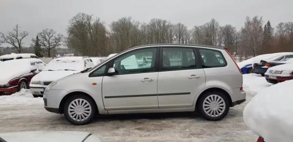 Grey Ford C-Max 2003 in Valmiera, with an engine capacity of 1.80 L and mileage of 162 thousand km for 1450 €, photo 6 on AUTOMOTO.COM.LV