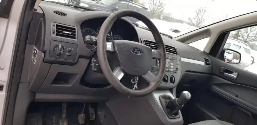 Pelēks Ford C-Max 2003 Valmiera, ar dzinēja tilpumu 1.80 L un nobraukumu 162 tūkst. km par 1450 €, foto 11 vietnē AUTOMOTO.COM.LV