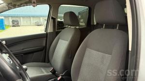 Pelēks Ford C-Max 2004 Liepāja, ar dzinēja tilpumu 1.80 L un nobraukumu 283 tūkst. km par 1250 €, foto 11 vietnē AUTOMOTO.COM.LV