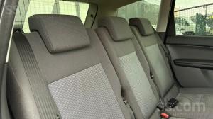 Pelēks Ford C-Max 2004 Liepāja, ar dzinēja tilpumu 1.80 L un nobraukumu 283 tūkst. km par 1250 €, foto 24 vietnē AUTOMOTO.COM.LV