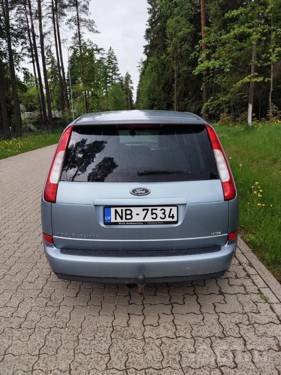 Pelēks Ford C-Max 2005 Ogre, ar dzinēja tilpumu 2.00 L un nobraukumu 285 tūkst. km par 1599 €, foto 6 vietnē AUTOMOTO.COM.LV