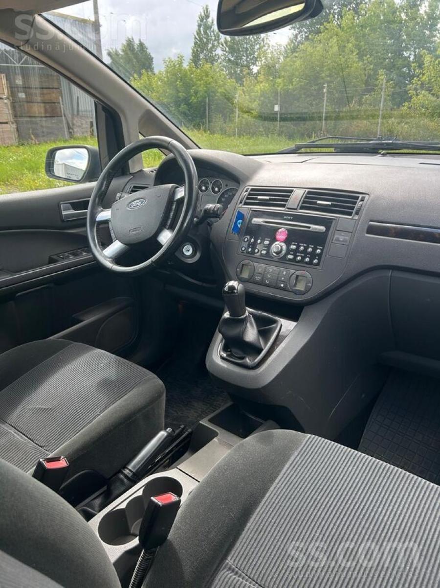 Grey Ford C-Max 2005 in Riga, with an engine capacity of 1.60 L and mileage of 389 thousand km for 490 €, photo 9 on AUTOMOTO.COM.LV