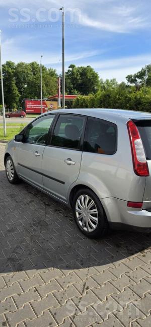 Pelēks Ford C-Max 2005 Rīga, ar dzinēja tilpumu 1.60 L un nobraukumu 257 tūkst. km par 2550 €, foto 4 vietnē AUTOMOTO.COM.LV