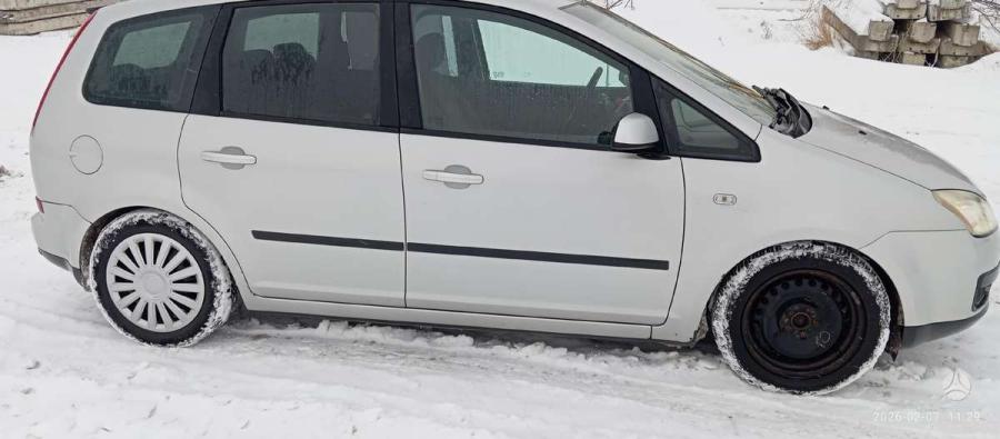 Grey Ford C-Max 2006 in Kaunas, with an engine capacity of 2.00 L and mileage of 345 thousand km for 900 €, photo 4 on AUTOMOTO.COM.LV