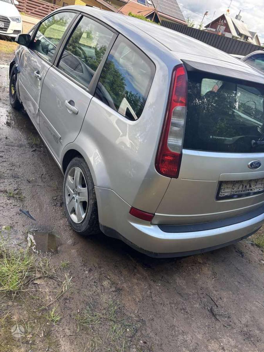 Pelēks Ford C-Max 2006 Kauņa, ar dzinēja tilpumu 1.60 L un nobraukumu 206 tūkst. km par 350 €, foto 5 vietnē AUTOMOTO.COM.LV