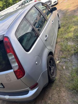 Pelēks Ford C-Max 2006 Kauņa, ar dzinēja tilpumu 1.60 L un nobraukumu 206 tūkst. km par 350 €, foto 6 vietnē AUTOMOTO.COM.LV