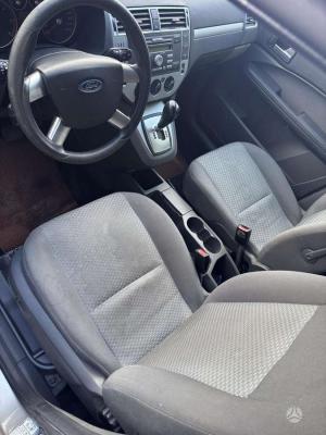 Pelēks Ford C-Max 2006 Kauņa, ar dzinēja tilpumu 1.60 L un nobraukumu 206 tūkst. km par 350 €, foto 7 vietnē AUTOMOTO.COM.LV