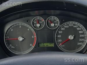 Pelēks Ford C-Max 2006 Tukums, ar dzinēja tilpumu 1.60 L un nobraukumu 264 tūkst. km par 1150 €, foto 10 vietnē AUTOMOTO.COM.LV
