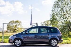 Grey Ford C-Max 2007 in Riga, with an engine capacity of 1.60 L and mileage of 260 thousand km for 2590 €, photo 4 on AUTOMOTO.COM.LV