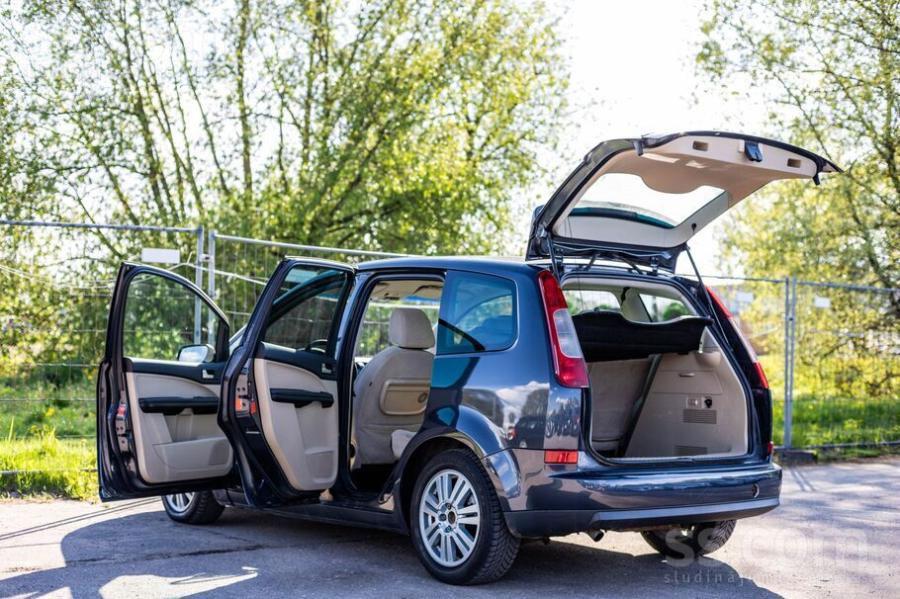 Grey Ford C-Max 2007 in Riga, with an engine capacity of 1.60 L and mileage of 260 thousand km for 2590 €, photo 9 on AUTOMOTO.COM.LV