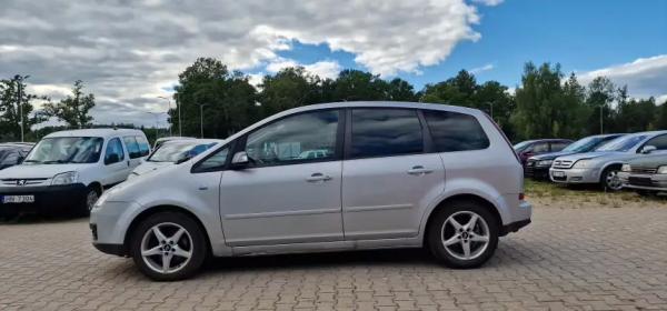 Grey Ford C-Max 2007 in Valmiera, with an engine capacity of 1.80 L and mileage of 458 thousand km for 990 €, photo 5 on AUTOMOTO.COM.LV