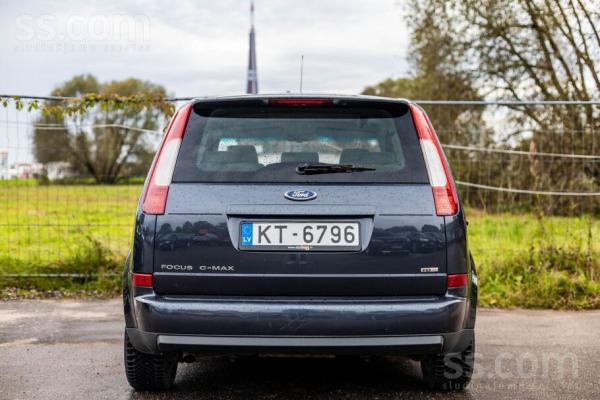 Grey Ford C-Max 2007 in Riga, with an engine capacity of 1.60 L and mileage of 261 thousand km for 2690 €, photo 9 on AUTOMOTO.COM.LV