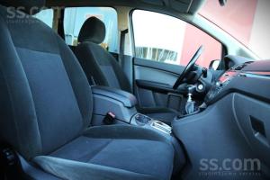 Grey Ford C-Max 2007 in Riga, with an engine capacity of 2.00 L and mileage of 363 thousand km for 1695 €, photo 14 on AUTOMOTO.COM.LV