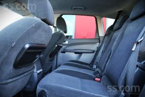 Grey Ford C-Max 2007 in Riga, with an engine capacity of 2.00 L and mileage of 363 thousand km for 1695 €, photo 15 on AUTOMOTO.COM.LV