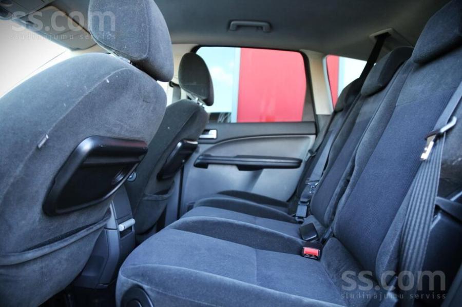 Grey Ford C-Max 2007 in Riga, with an engine capacity of 2.00 L and mileage of 363 thousand km for 1695 €, photo 15 on AUTOMOTO.COM.LV