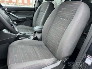 Grey Ford C-Max 2008 in Daugavpils, with an engine capacity of 1.80 L and mileage of 196 thousand km for 2690 €, photo 7 on AUTOMOTO.COM.LV